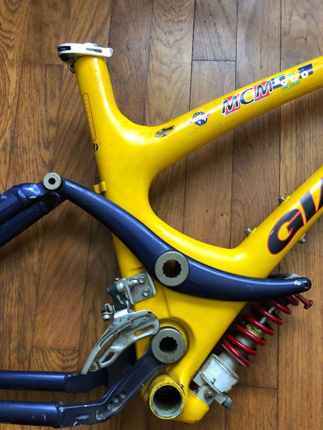 Cadres vélo Giant MCM | Campsider
