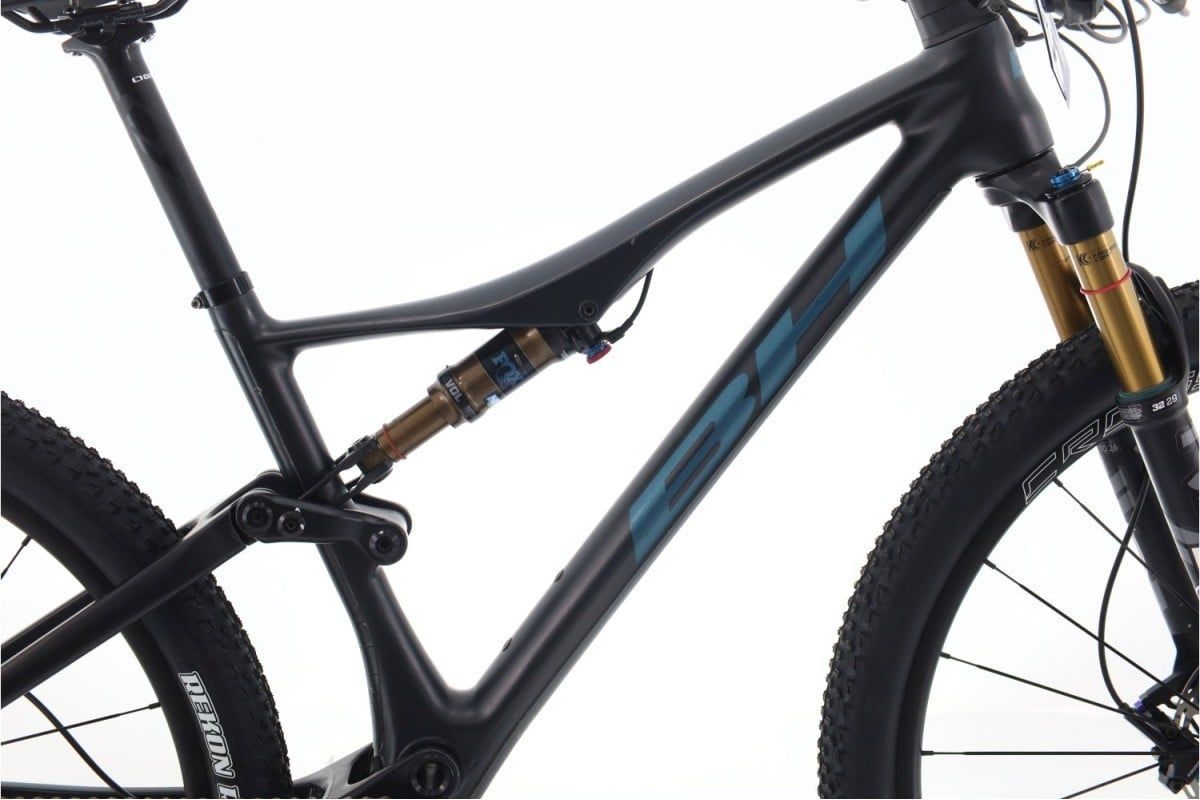VTT Bh LYNX SLS 9.0 | Campsider