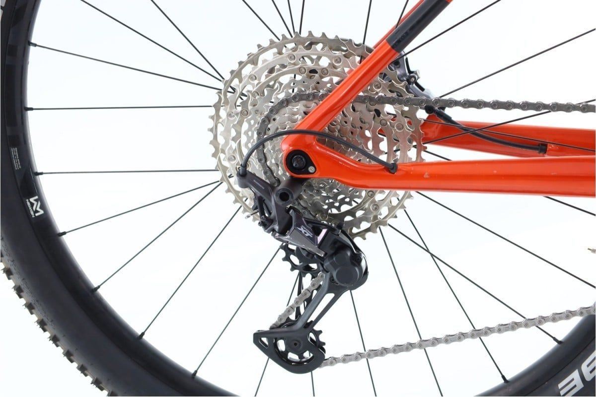 VTT Cube Reaction C:62 Race XT | Campsider