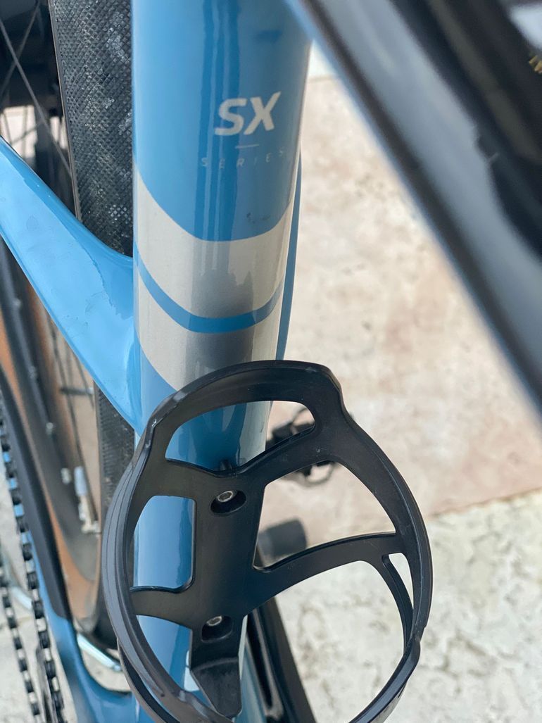 Vélos gravel & voyage électriques Mondraker Dusty SX RR 2024 | Campsider