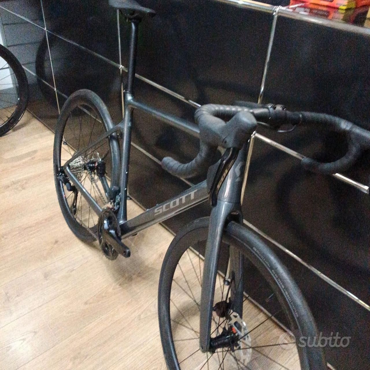 Vélos de route Scott Addict 30 | Campsider