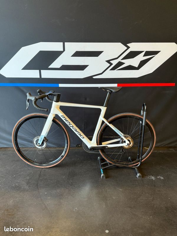 Vélo de route Megamo Pulse 05 | Campsider
