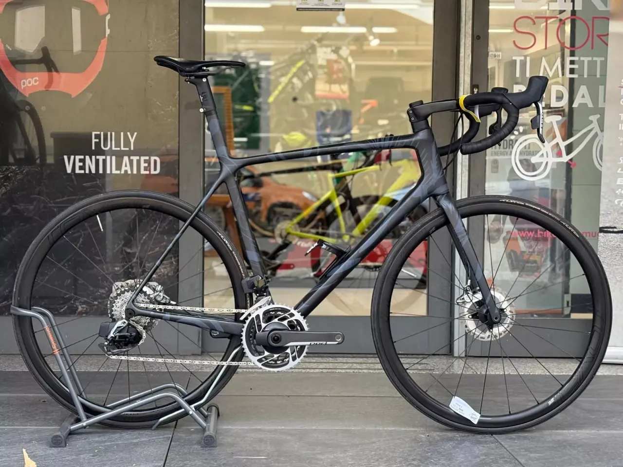 Vélo de route Giant TCR Advanced Pro Di2 11V | Campsider