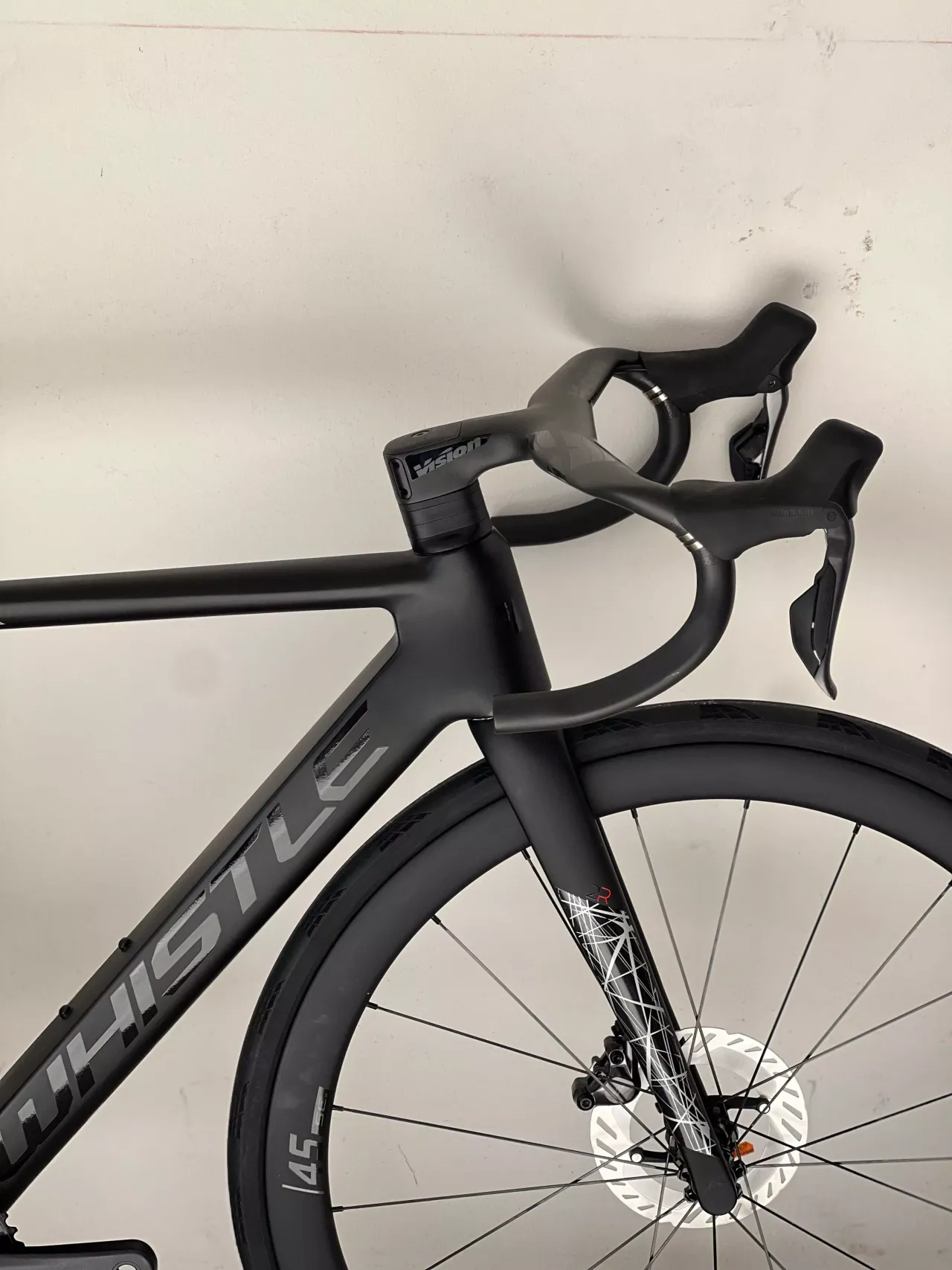 Vélo de route Whistle Vaero 2r | Campsider
