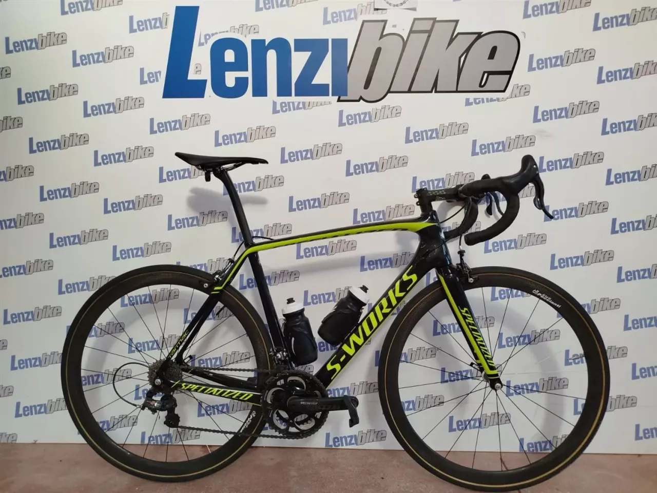 Vélo de route Specialized Tarmac | Campsider