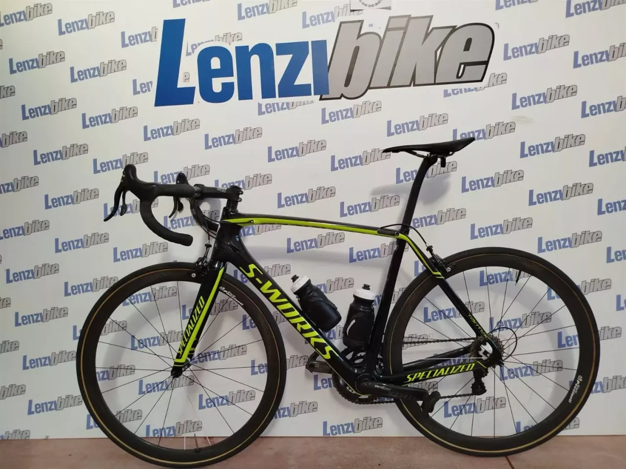 Vélo de route Specialized Tarmac | Campsider