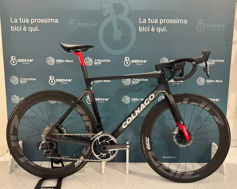 Vélo de route Colnago V4rs Uae Emirates Red Axs 12v | Campsider