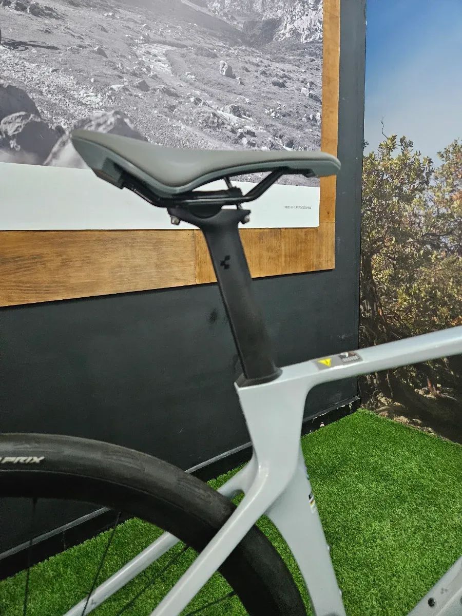 Vélos de route Cube Agree C:62 One | Campsider