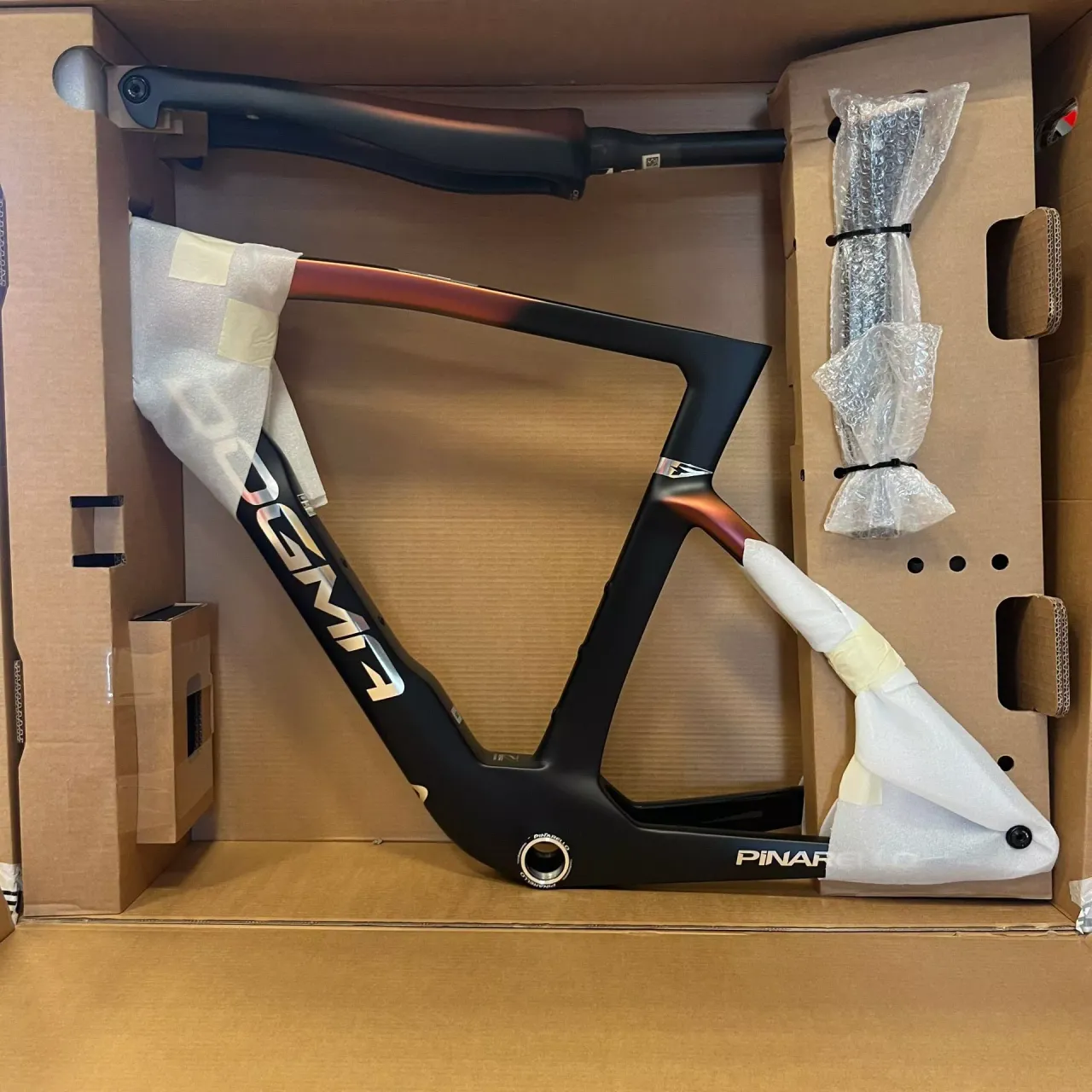 Vélo de route Pinarello Dogma Frameset | Campsider