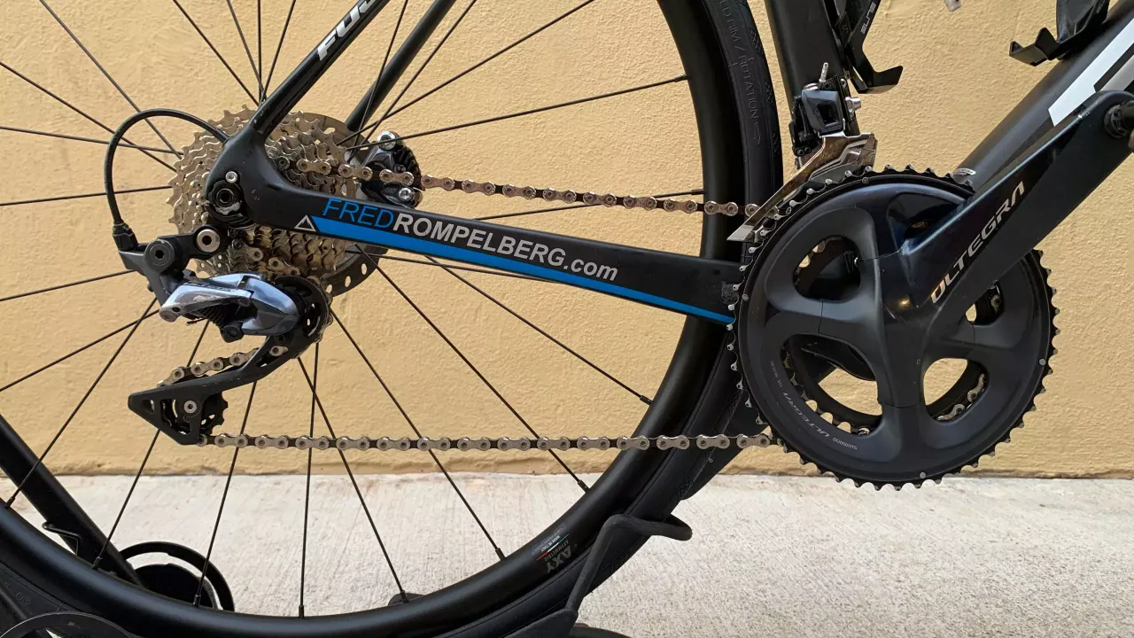 Vélo de route Fuji Sl 2.1 Full Carbon Shimano Ultegra 11sp Disc (2020 ...