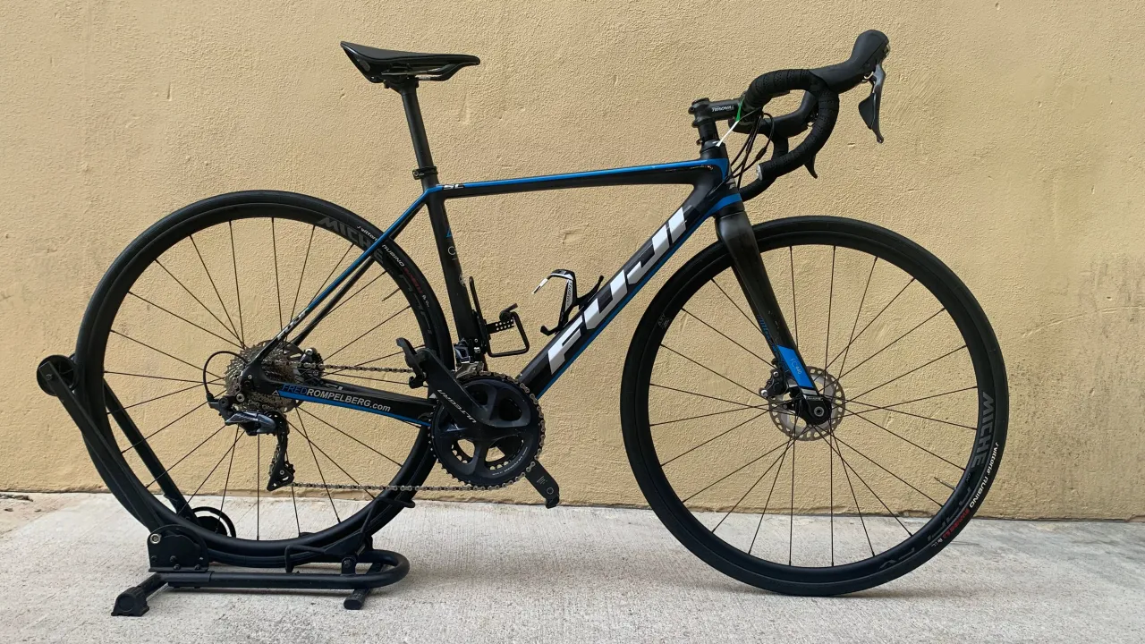 Vélo de route Fuji Sl 2.1 Full Carbon Shimano Ultegra 11sp Disc (2020 ...