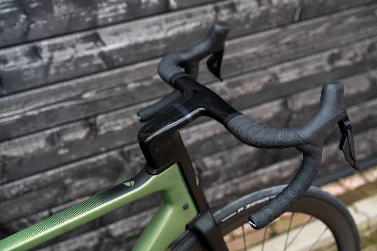 Vélo de route Factor Vista | 105 2x12 | Campsider