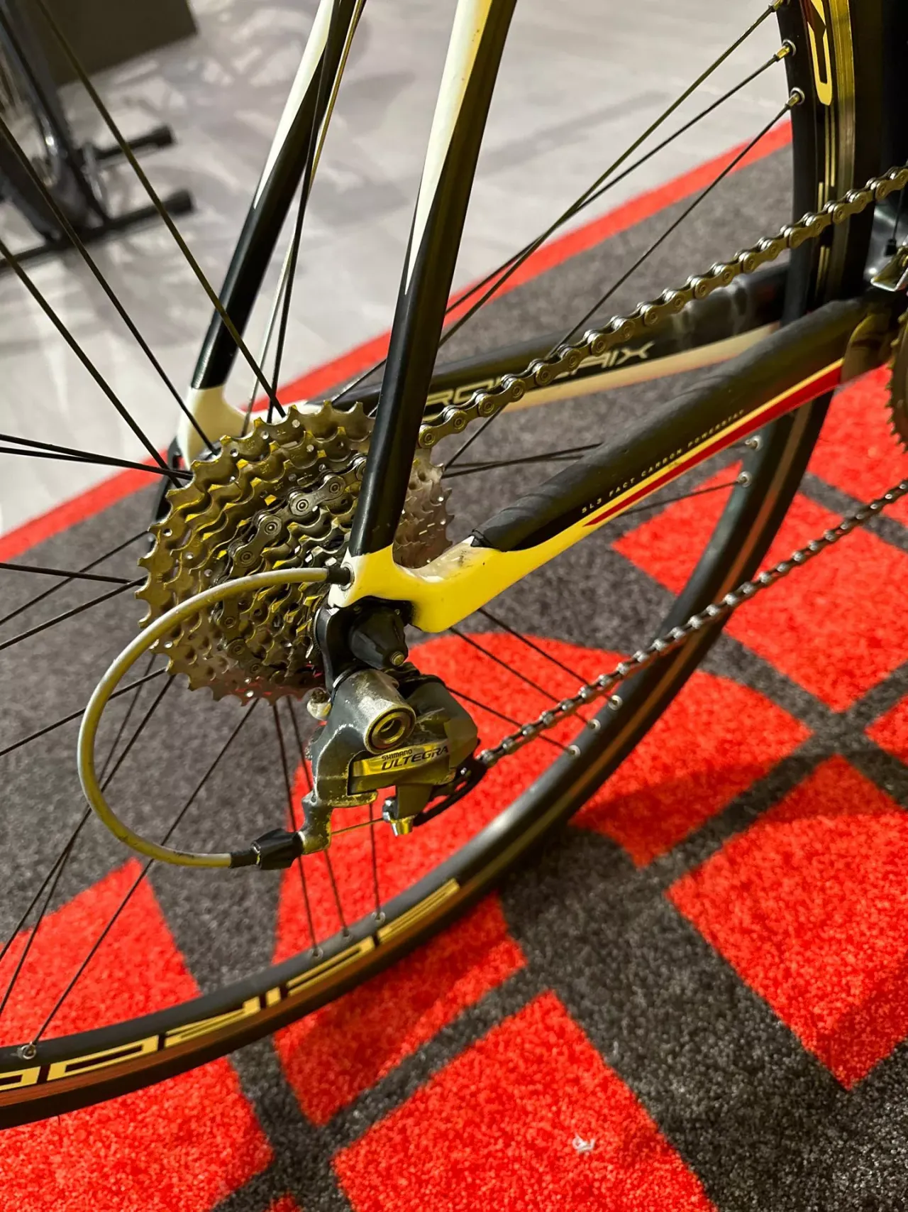 Vélos de route Specialized Roubaix Sl3 Expert Compact | Campsider