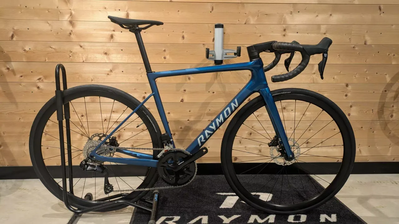 Vélo de route R Raymon Raymon Kirana Pro Neuf T52 | Campsider