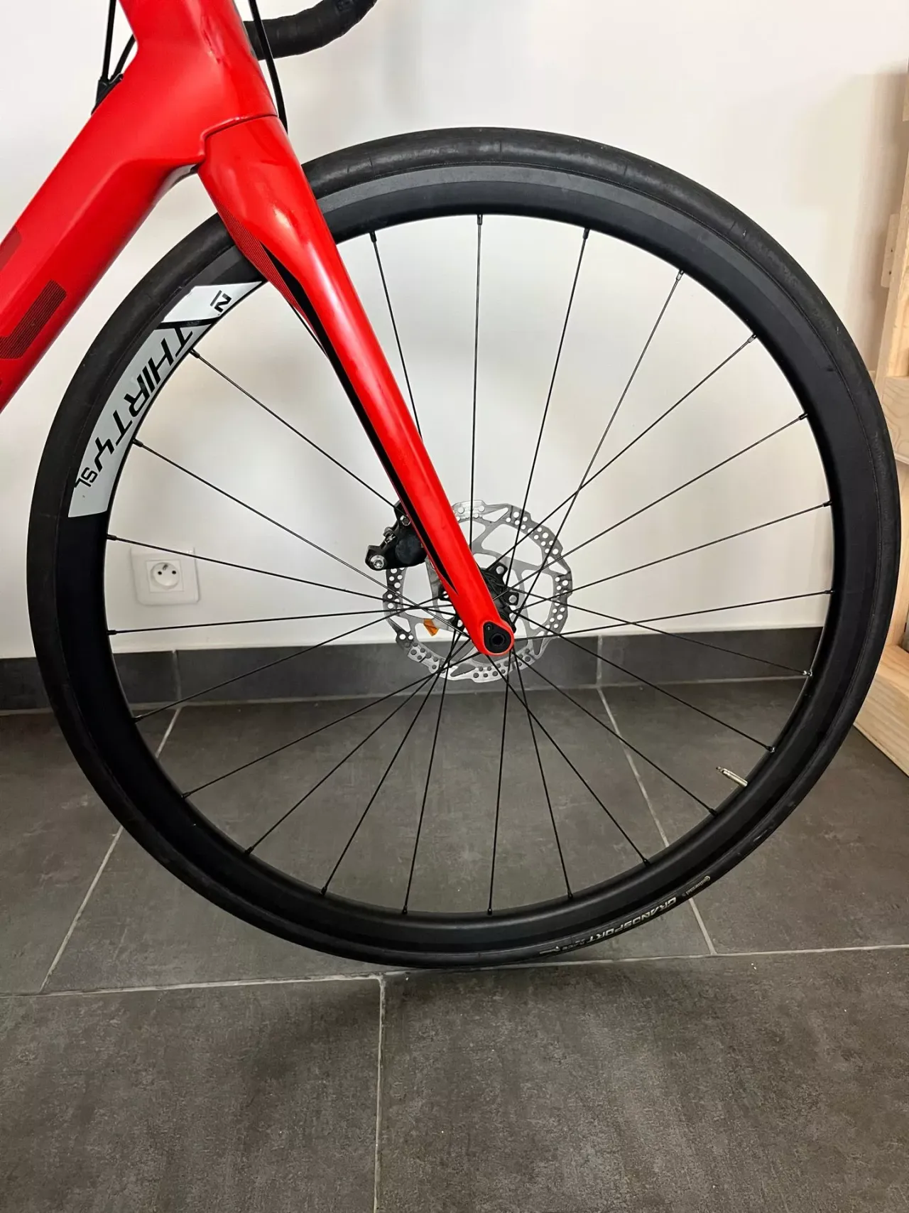 Vélo de route Bmc Roadmachine Five | Campsider