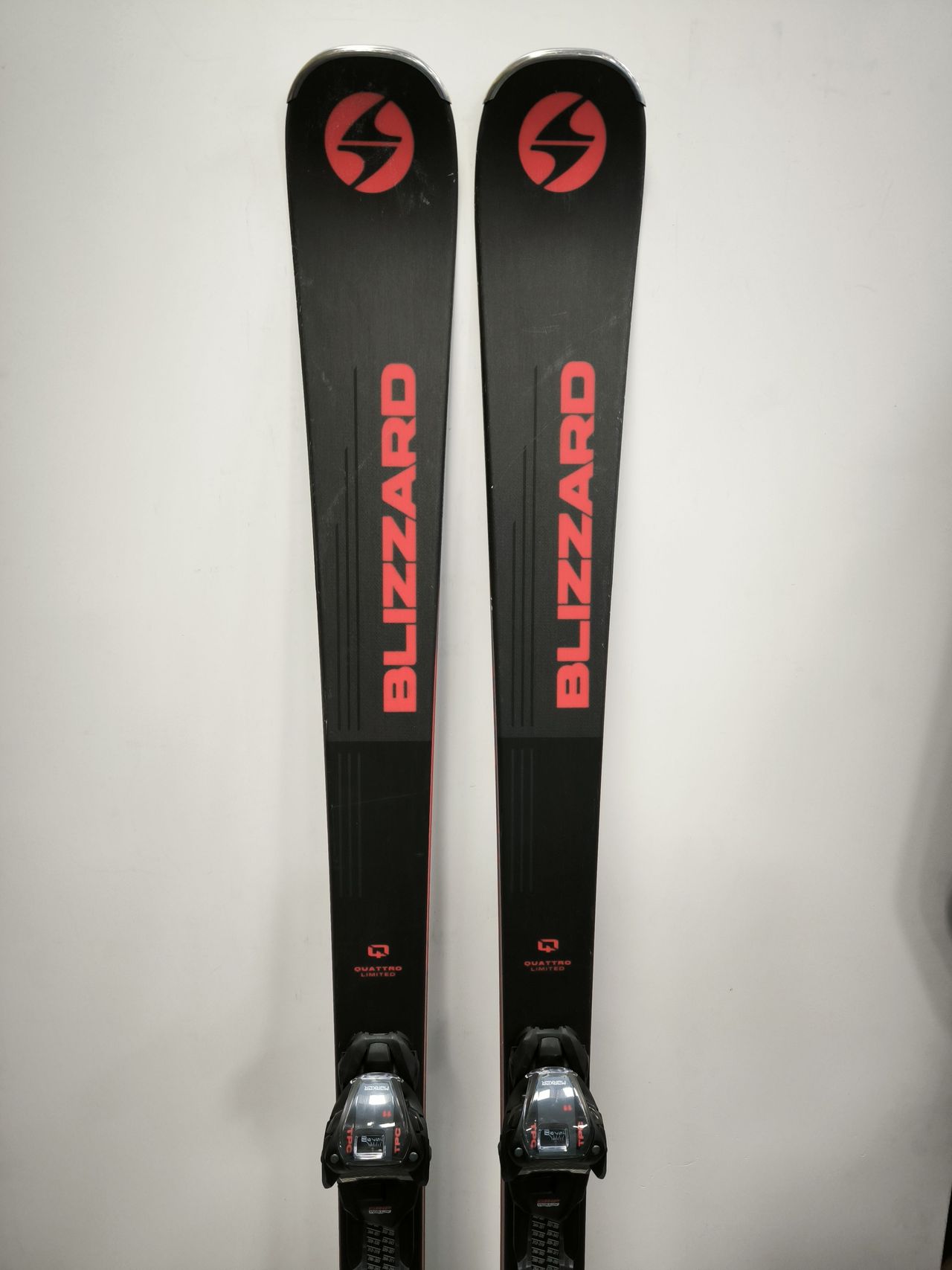 Skis alpins Blizzard Quattro | Campsider