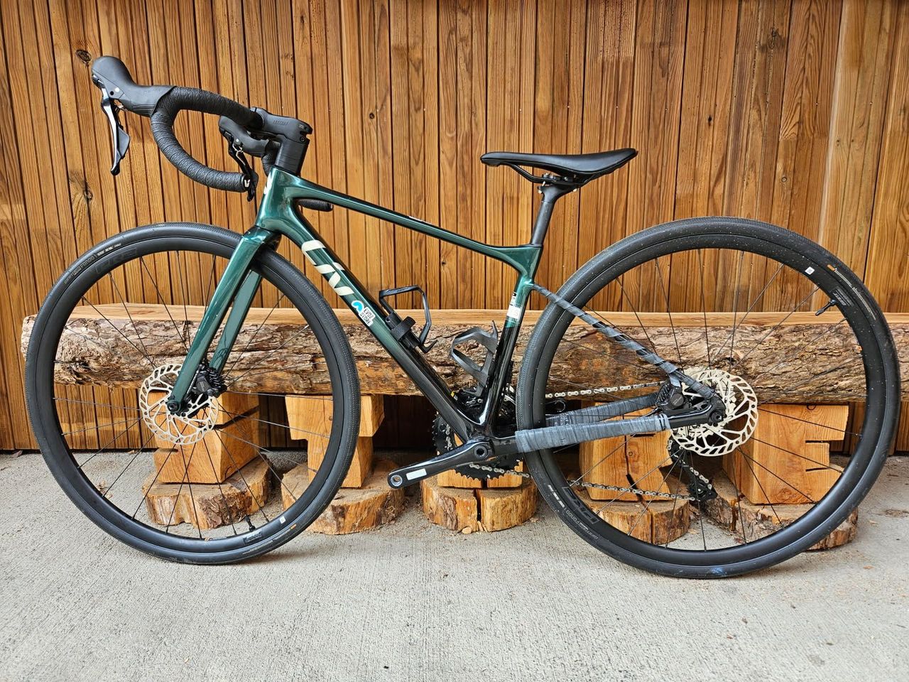 Vélos de route Liv Avail Advanced 2 forest | Campsider