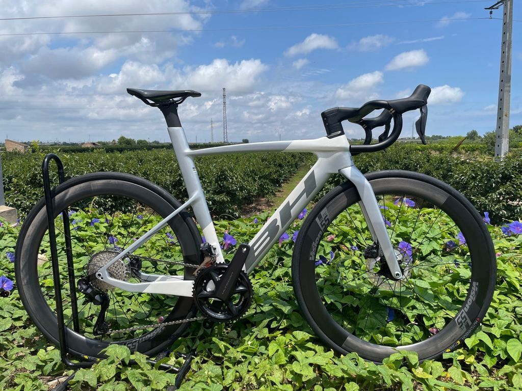 Vélo de route Bh Aerolight 65 | Campsider