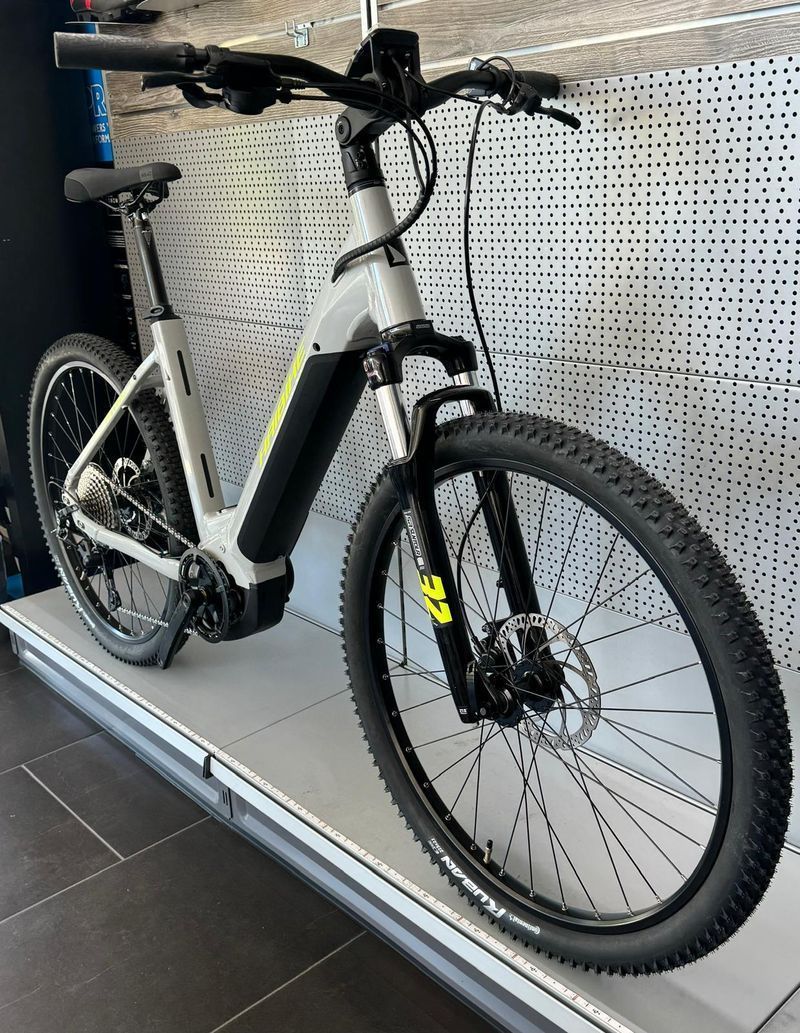 VTC électriques Haibike Trekking 6 Cross Low | Campsider