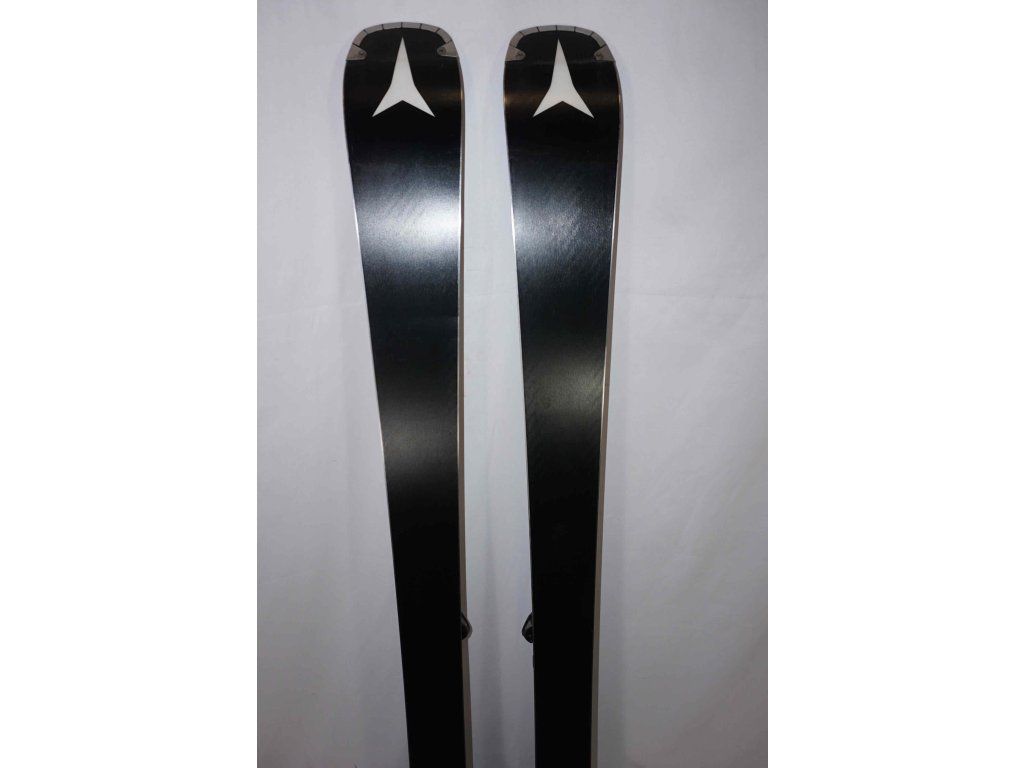 Skis alpins Atomic Redster Q7 | Campsider