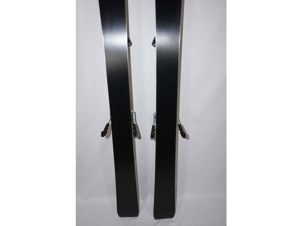 Skis alpins Atomic Redster Q7 | Campsider