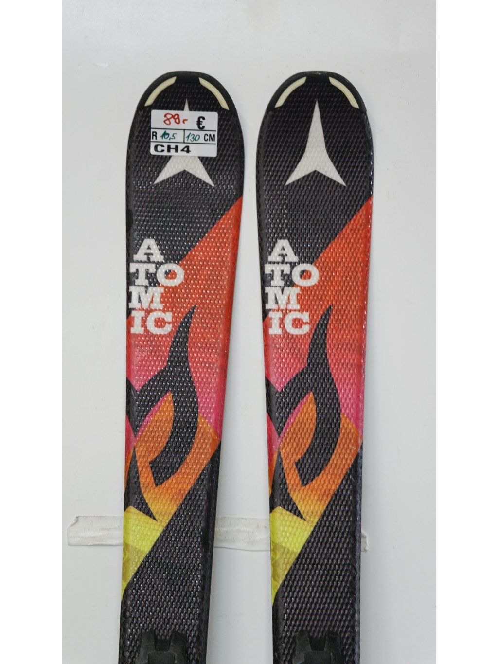 Skis alpins Atomic Redster Jr | Campsider