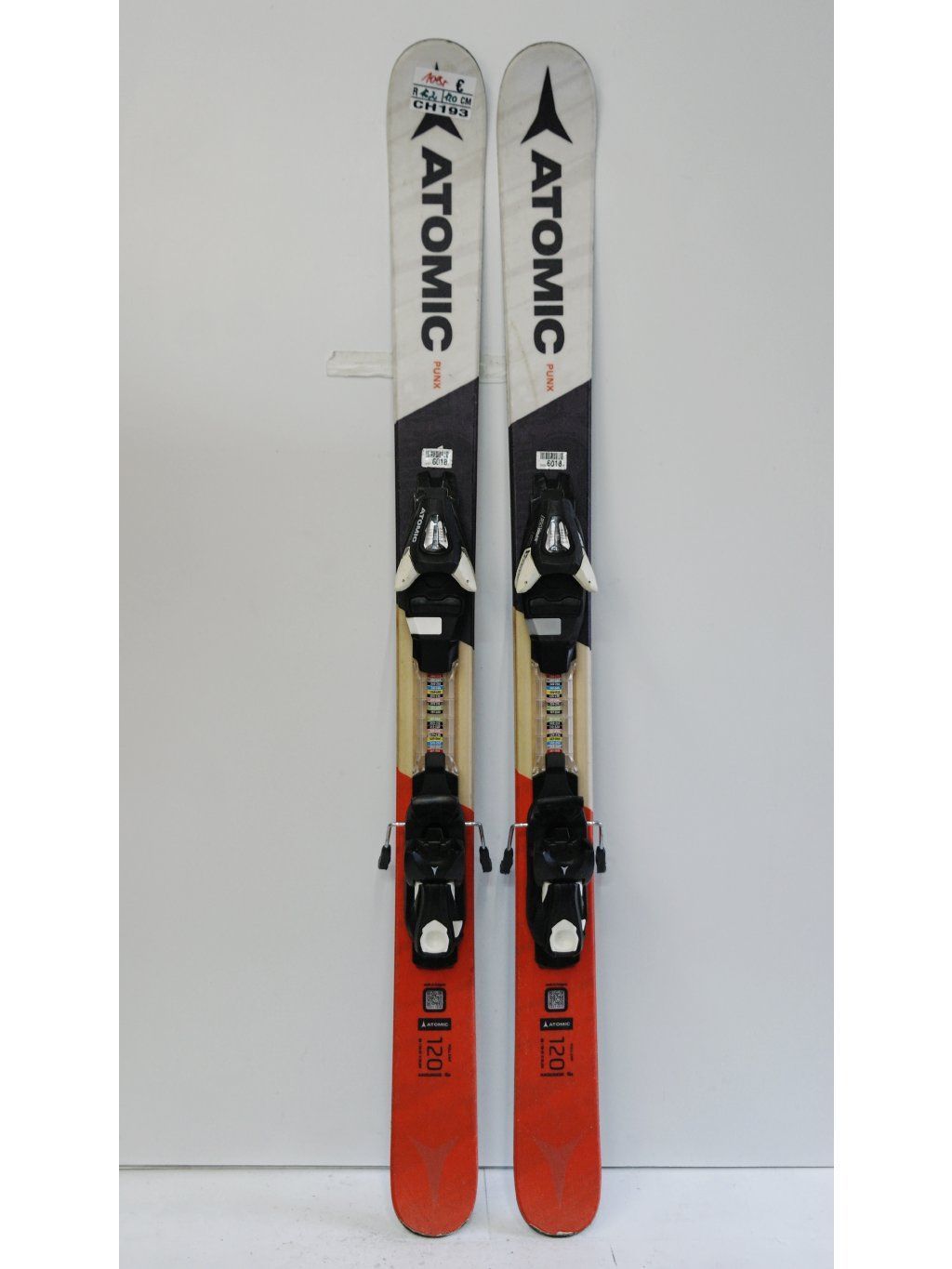 Skis alpins Atomic Punx | Campsider