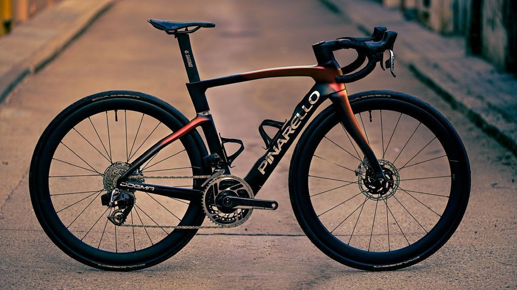 Vélo de route Pinarello Dogma F | Campsider