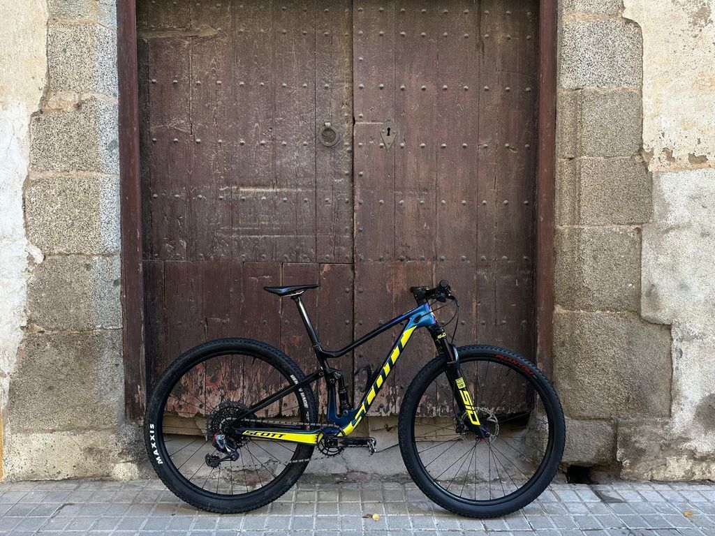 VTT Scott Btt Spark Rc Team Issue | Campsider