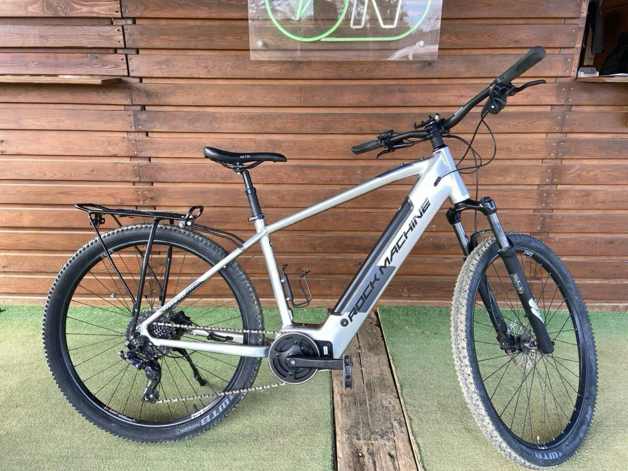 VTT Rock Machine Storm E | Campsider