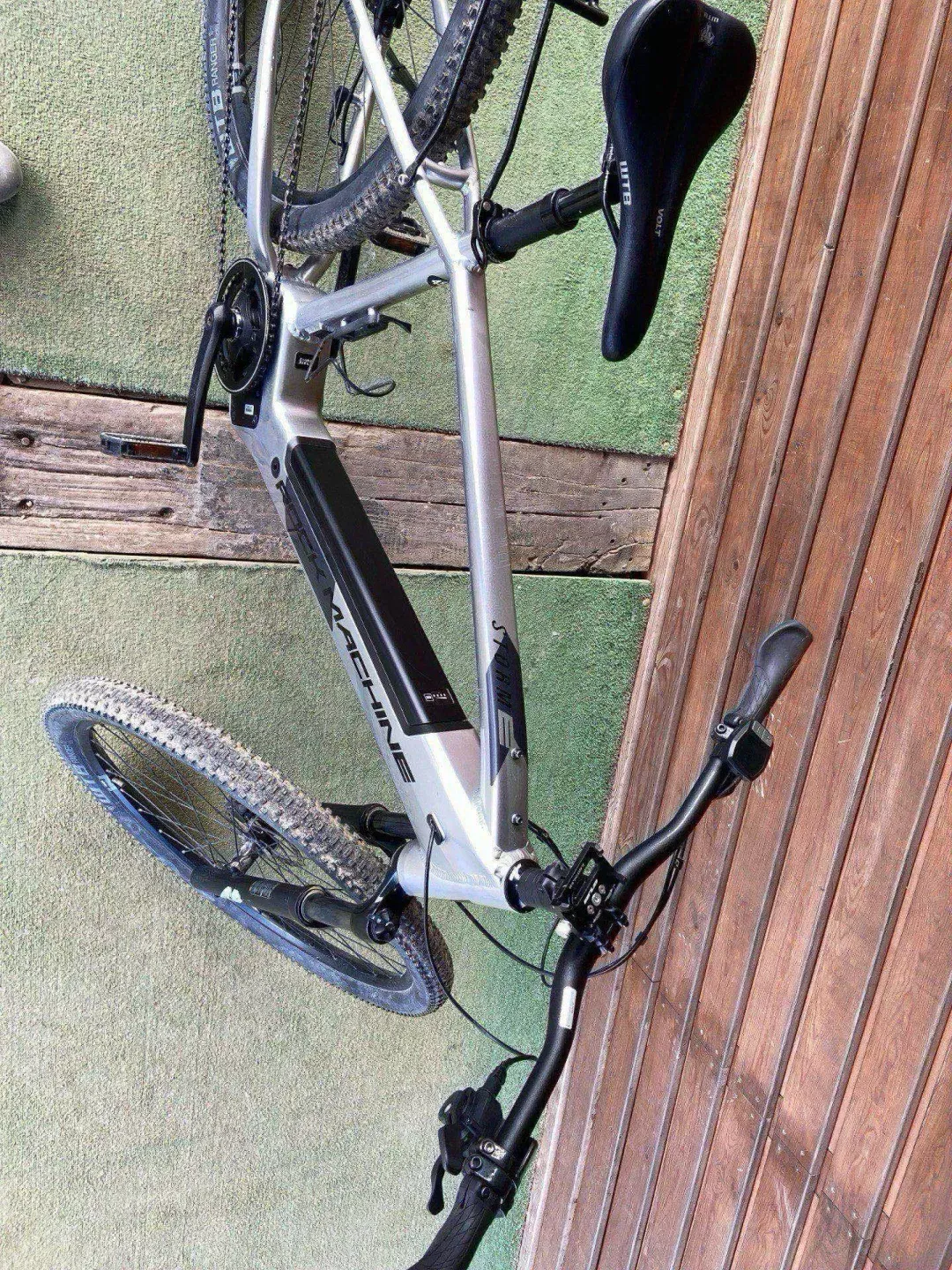 VTT Rock Machine Storm E | Campsider