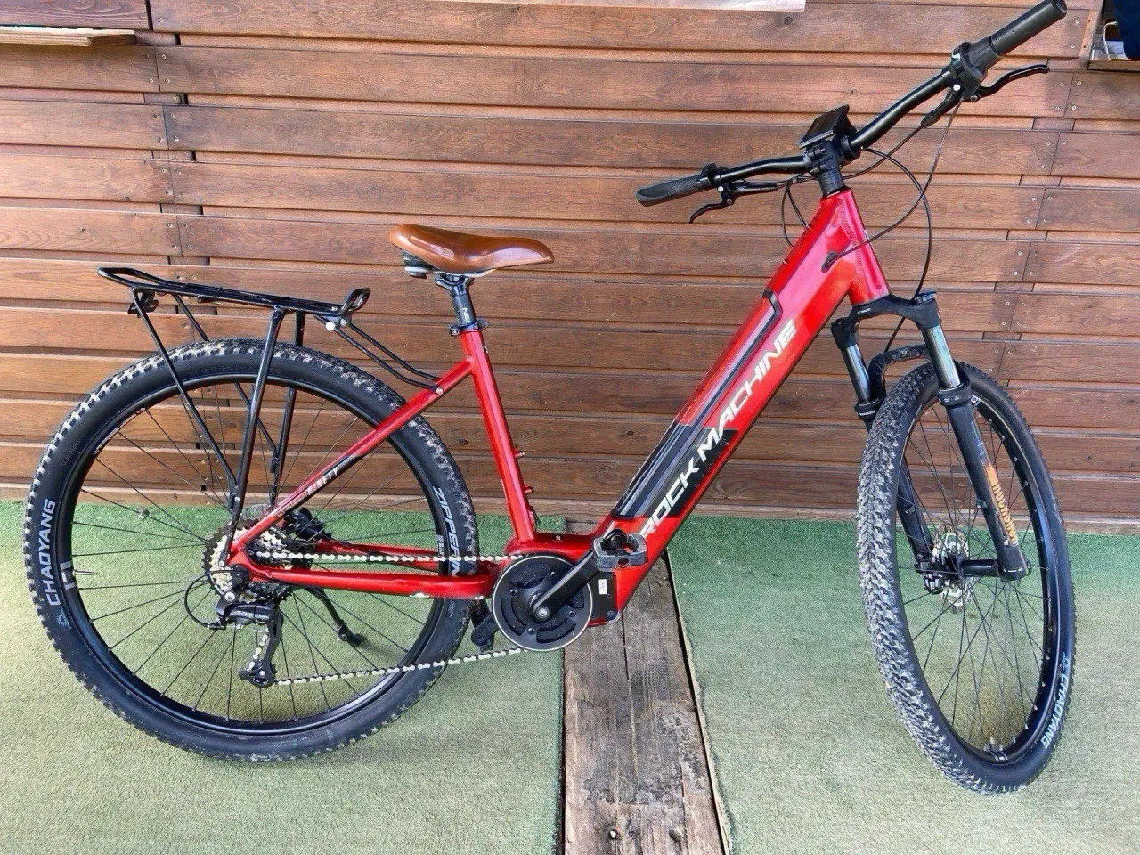 VTT Rock Machine Storm E90 | Campsider