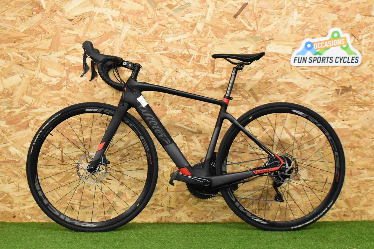 Vélo route électrique Wilier Cento 1 Hybrid | Campsider