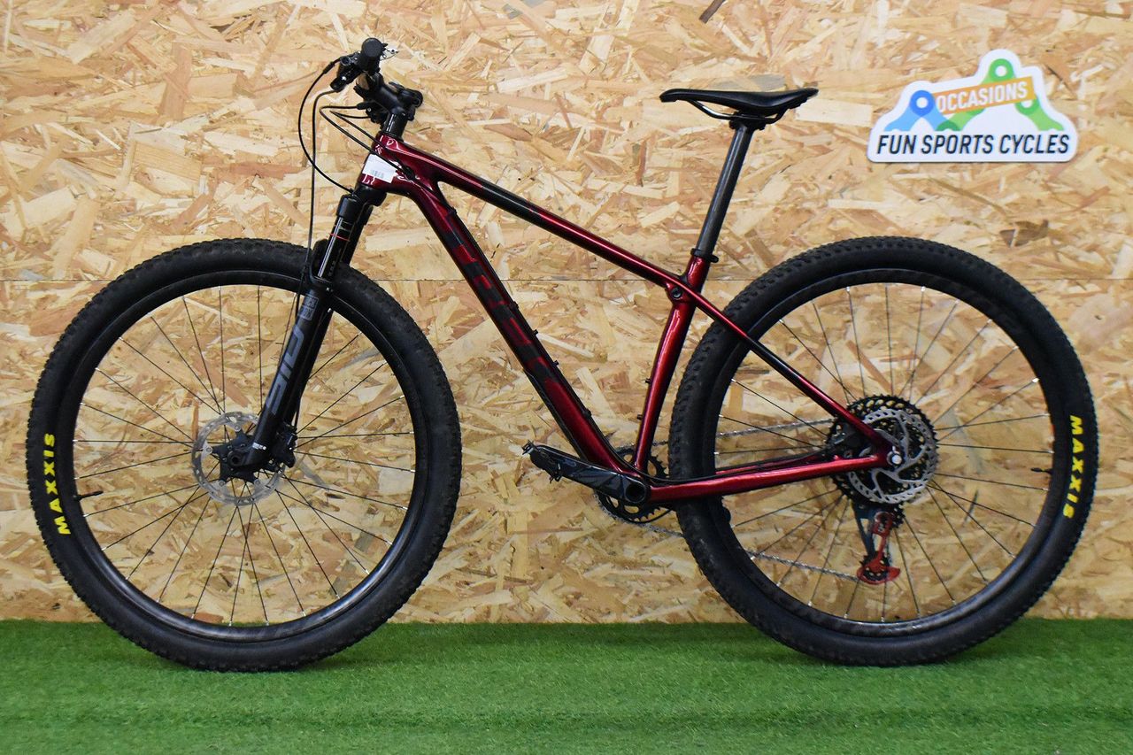 VTT Trek Procaliber 9.7 Custom | Campsider