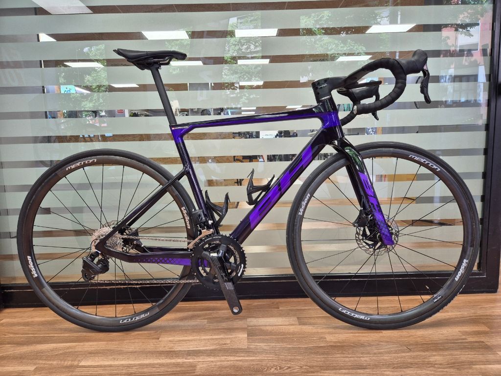 Vélos de route Bh Ultralight | Campsider