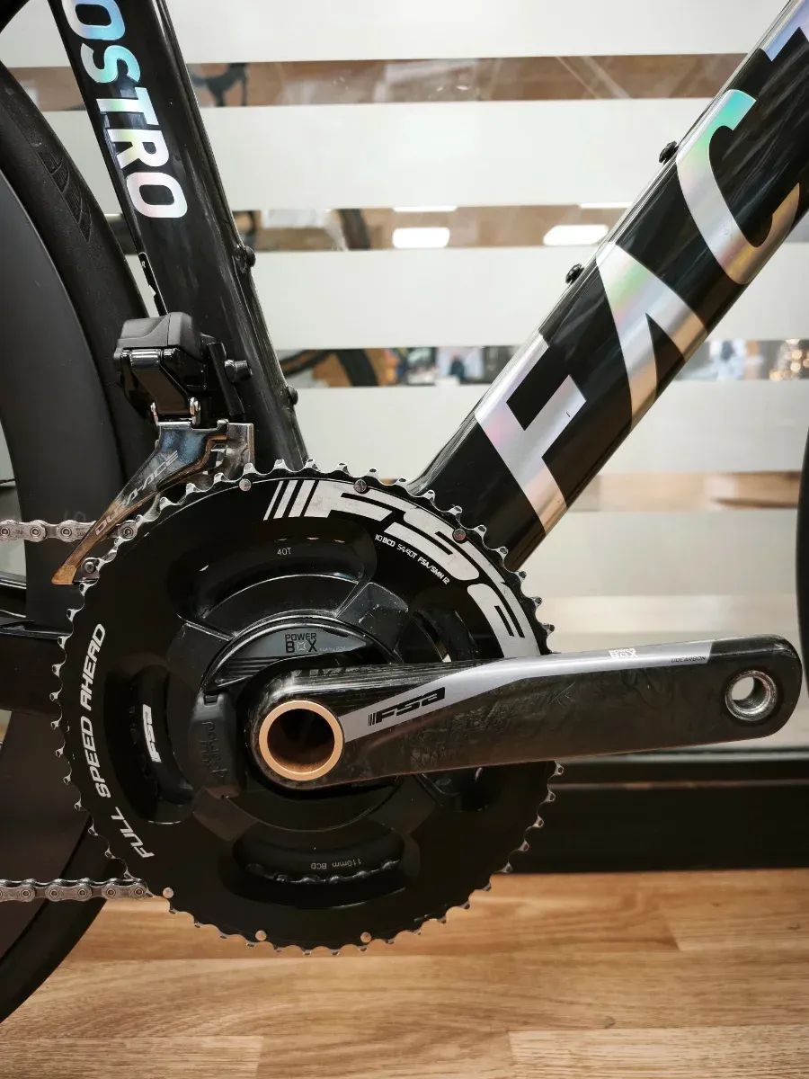 Vélo de route Factor Ostro Vam 10 | Campsider