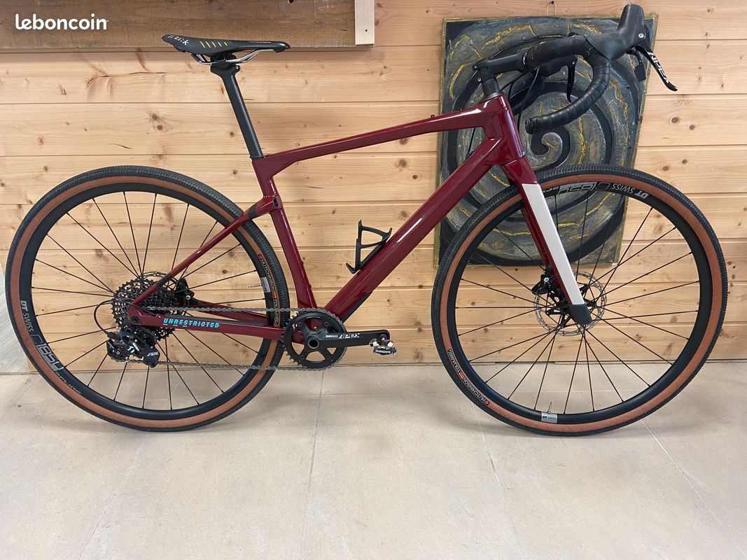 Vélo gravel BMC Urs 4 | Campsider