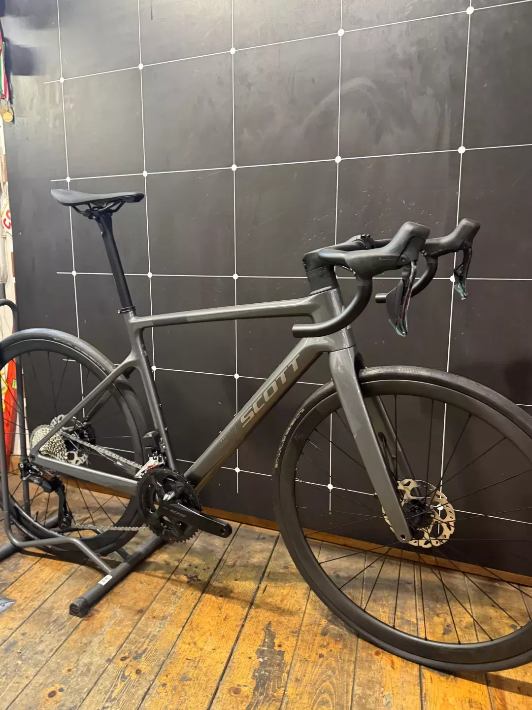 Vélo de route Scott Addict 30 2025 | Campsider