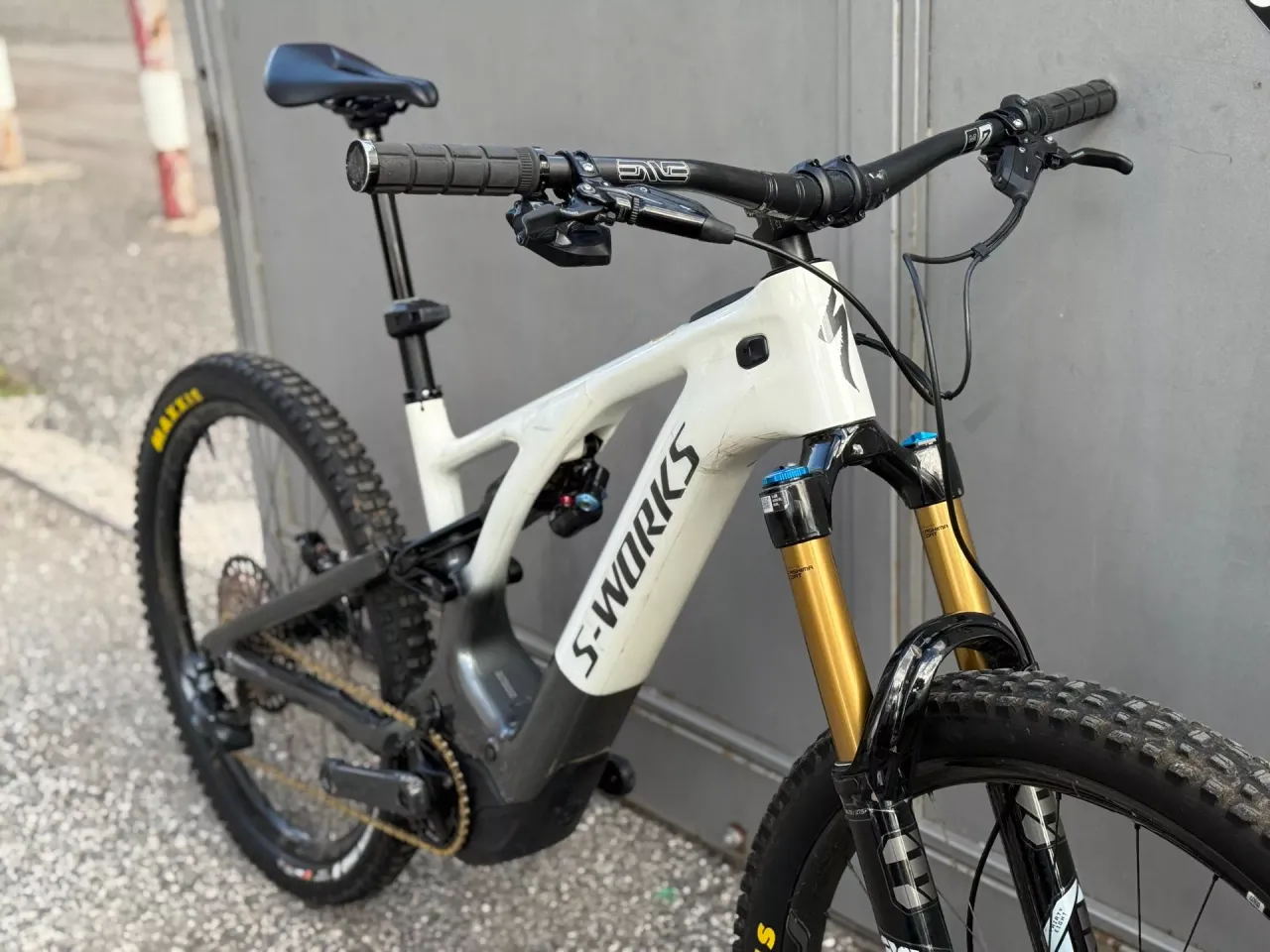 VTT électriques Specialized S-works Turbo Levo | Campsider