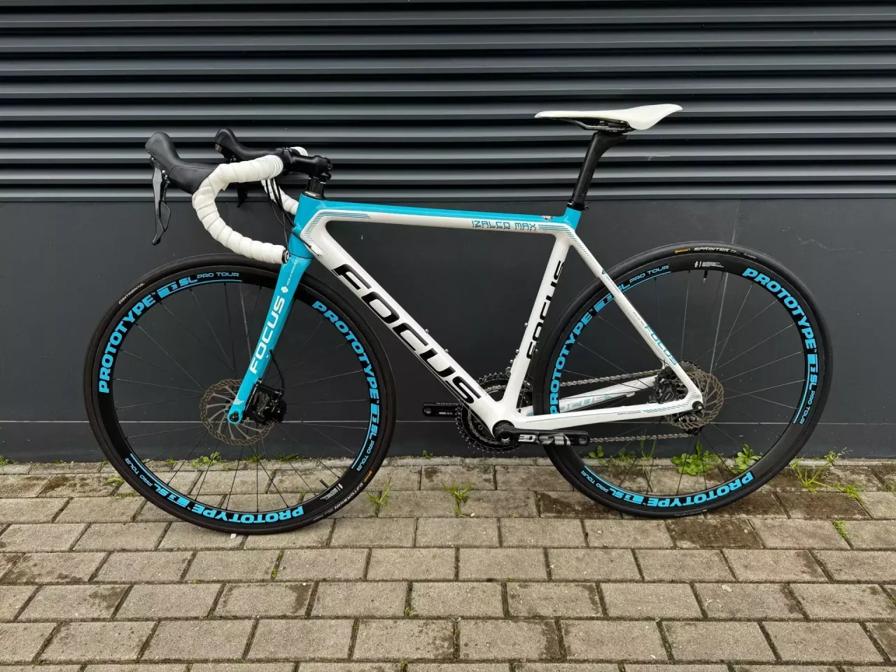 Vélos de route Focus Izalco Max | Campsider