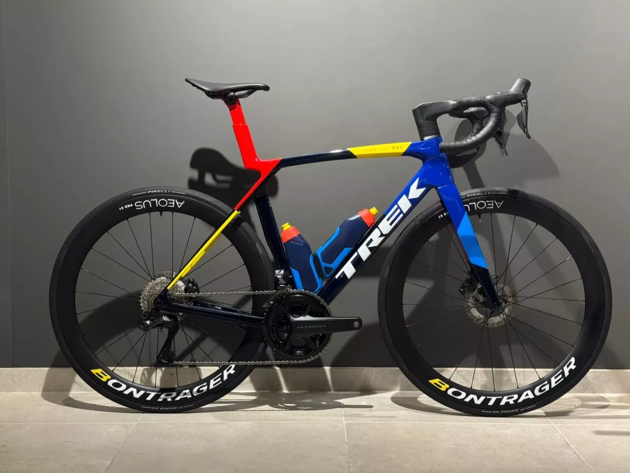 Vélo de route Trek Madone Slr 7 Gen 8 2025 | Campsider