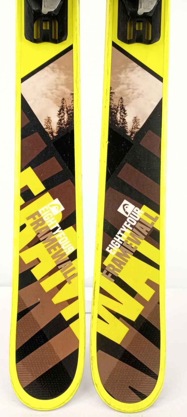 Skis Head Frame Wall 2020 | Campsider