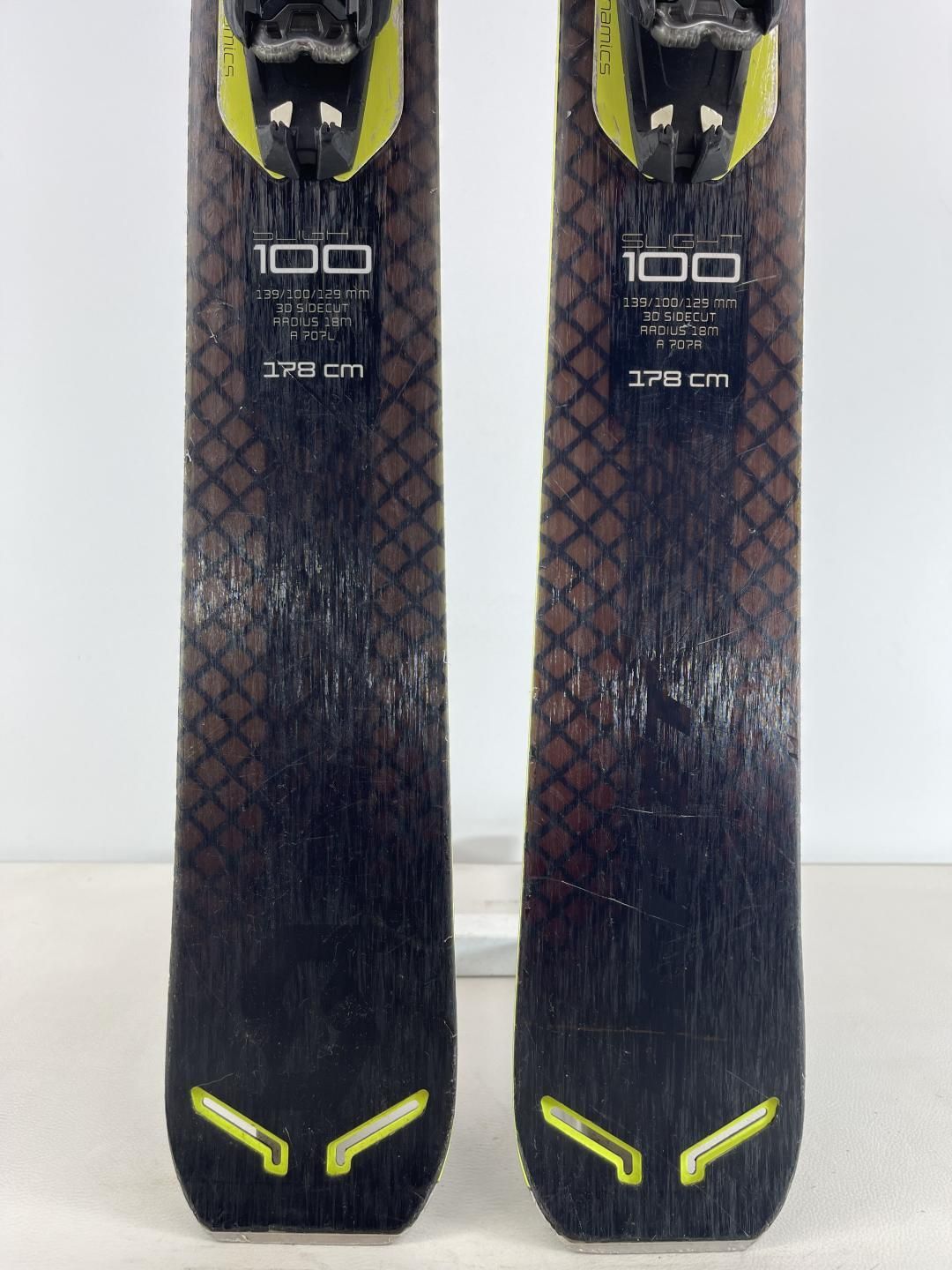 Skis de randonnée Scott Slight 100 | Campsider