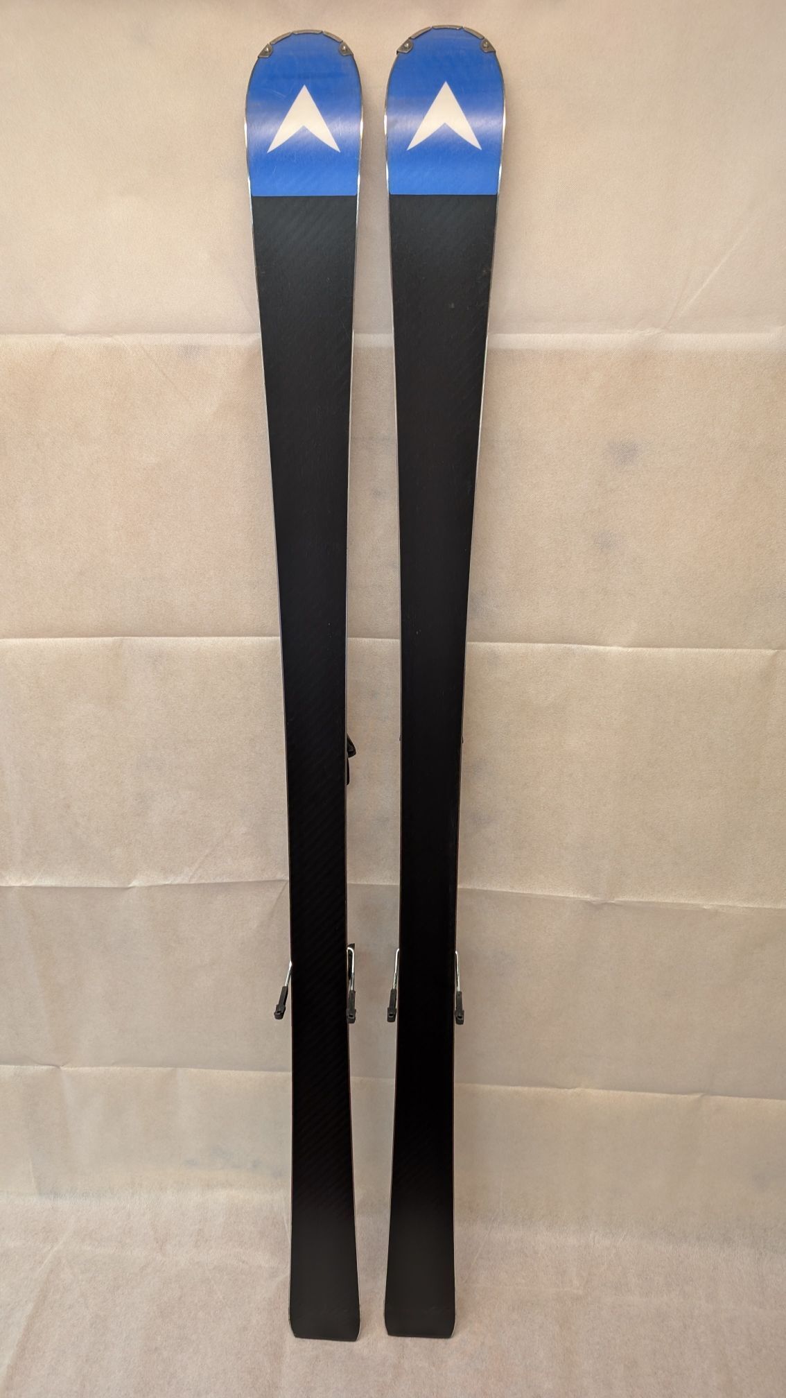 Skis alpins Dynastar Speed Race Sr Test 2025 | Campsider