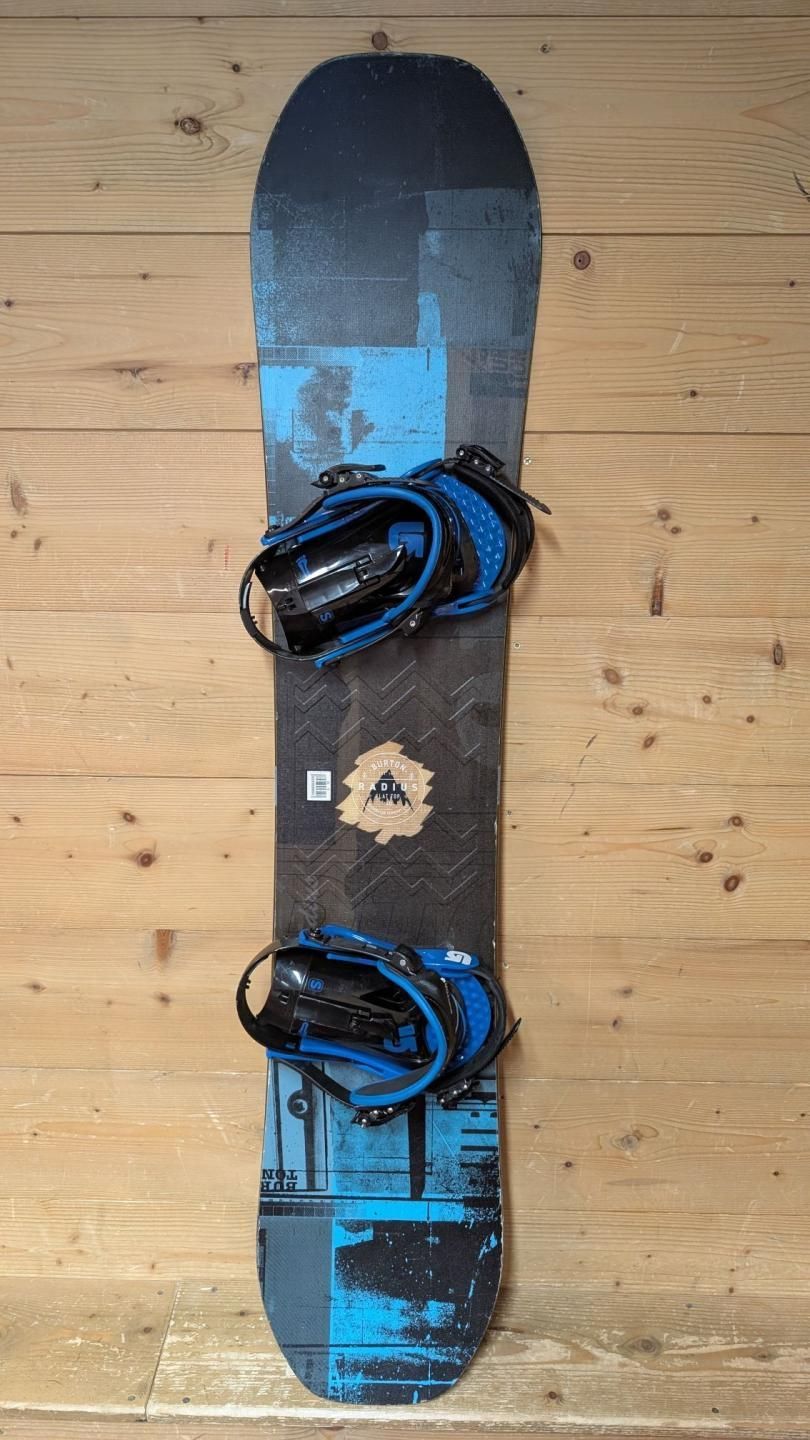 Snowboard Burton Radius Avec Fixations | Campsider