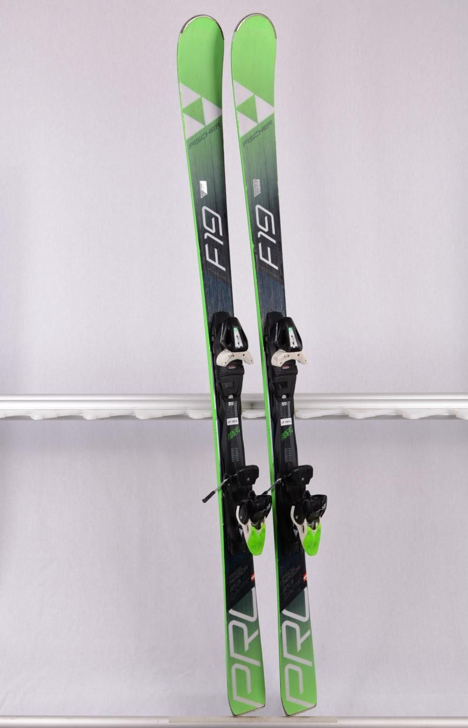 Skis alpins Fischer Progressor F19 Ti Rt | Campsider