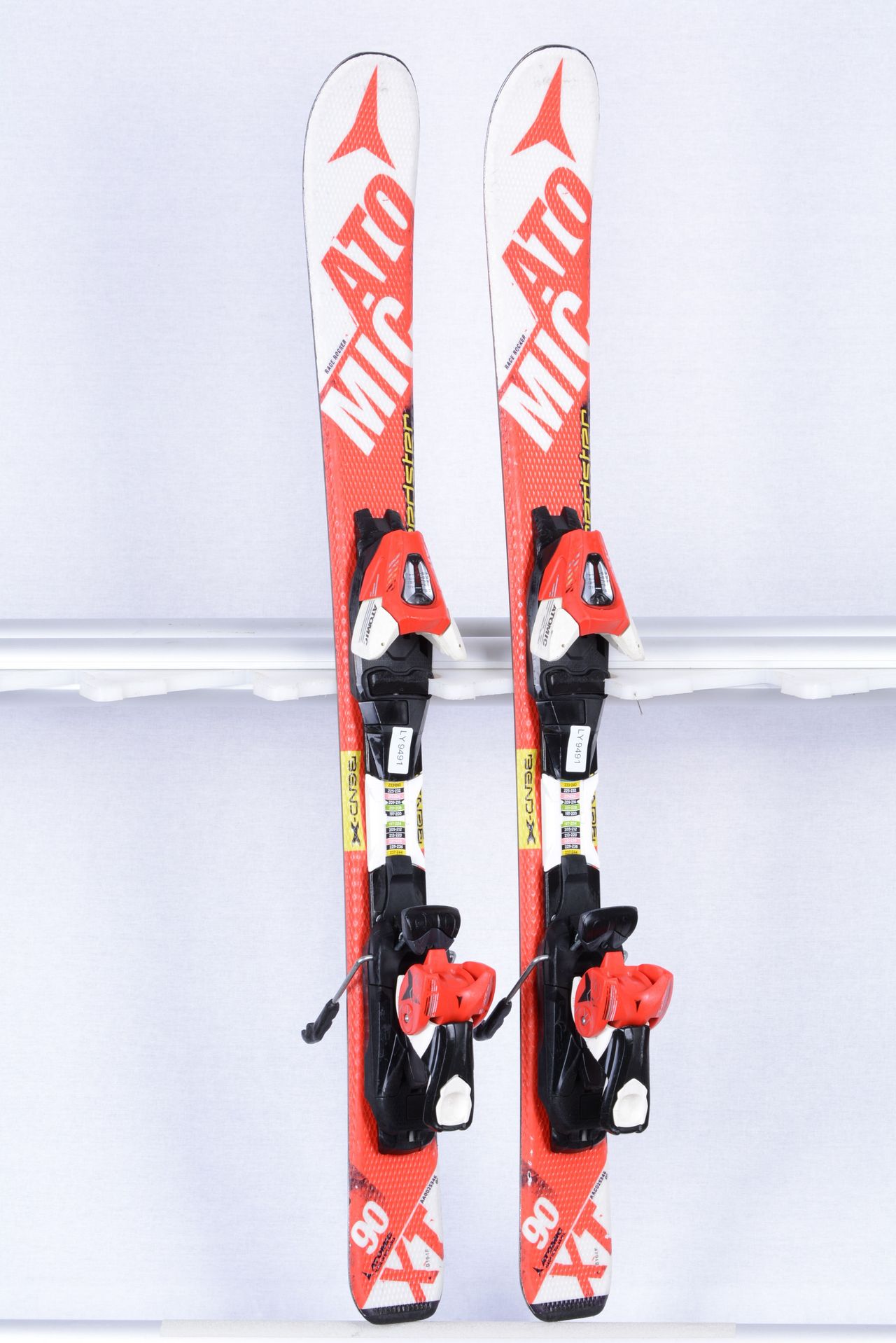 Skis alpins Atomic Redster Jr. Whitered + Xte 045 | Campsider