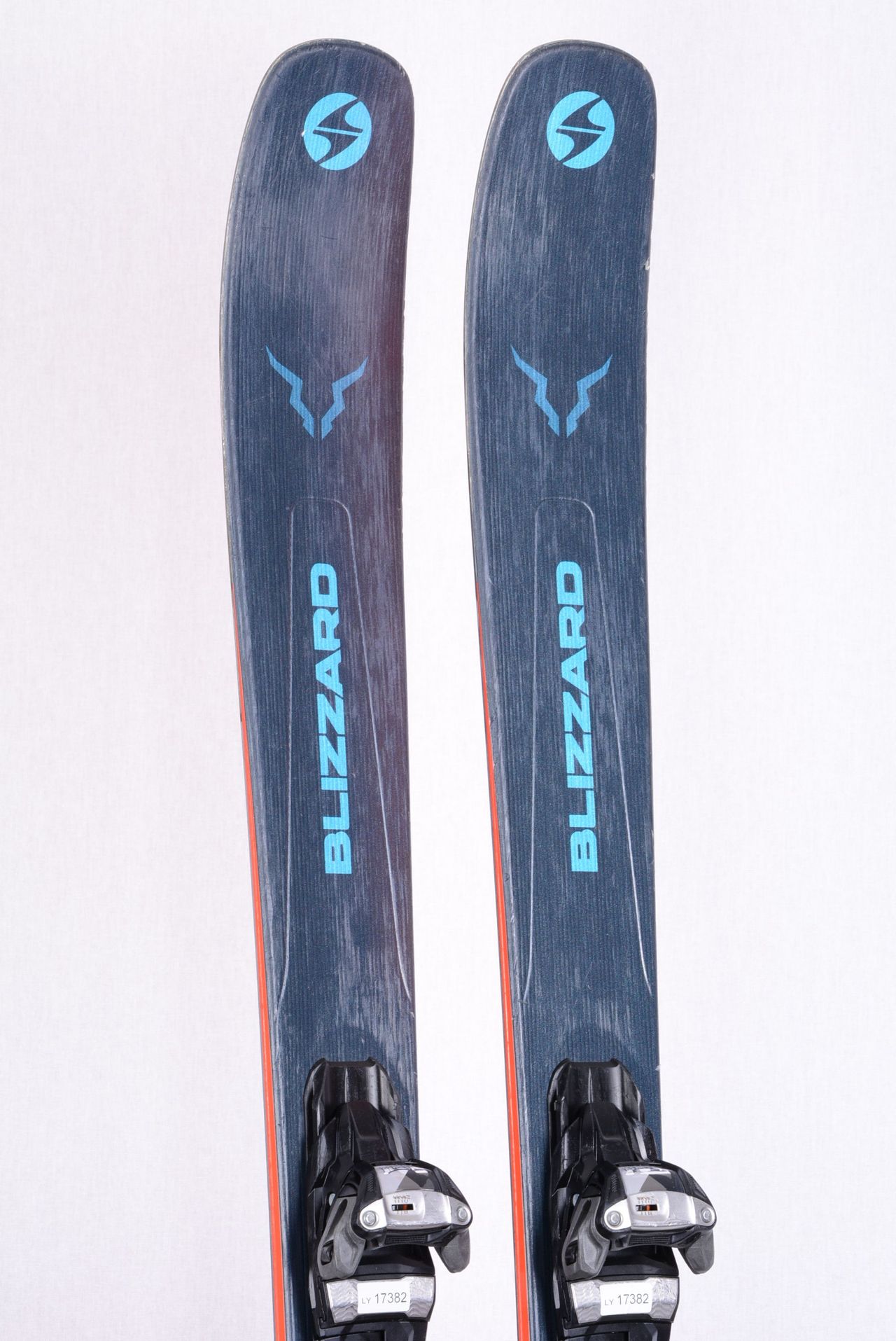 Skis alpins Blizzard Freeri Rustler Team 2022 | Campsider