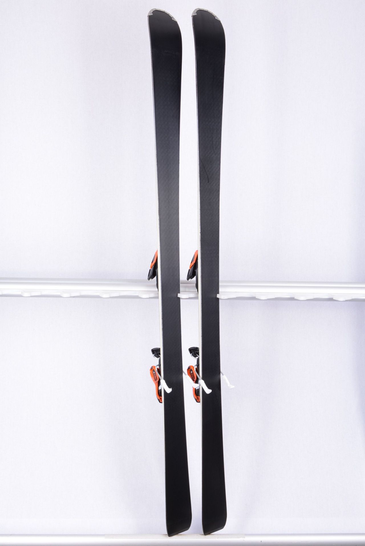 Skis alpins Dynamic Vr | Campsider