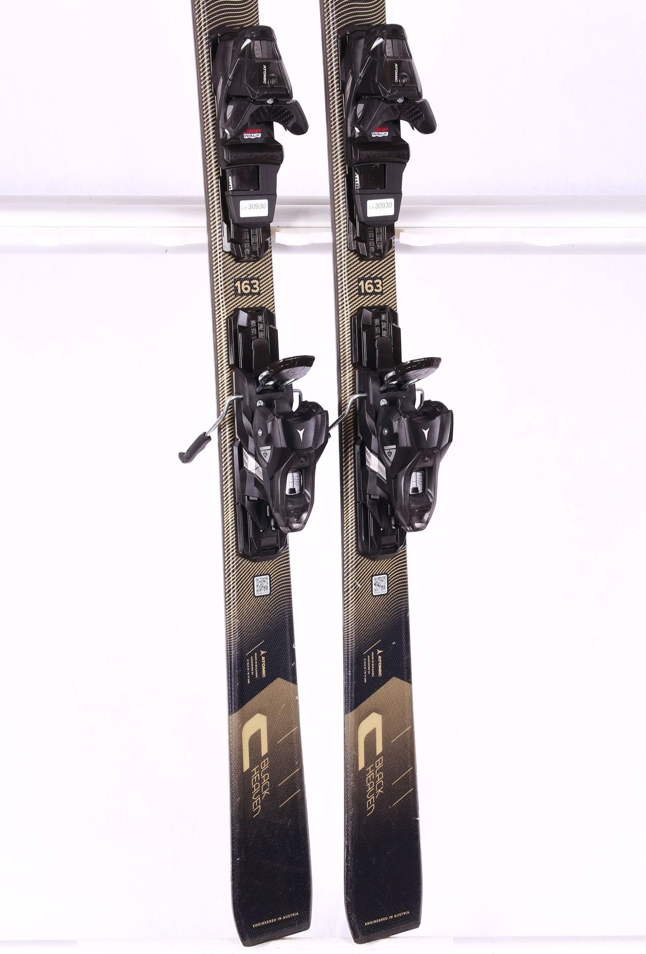 Skis alpins Atomic Cloud Black Heaven 2025 | Campsider